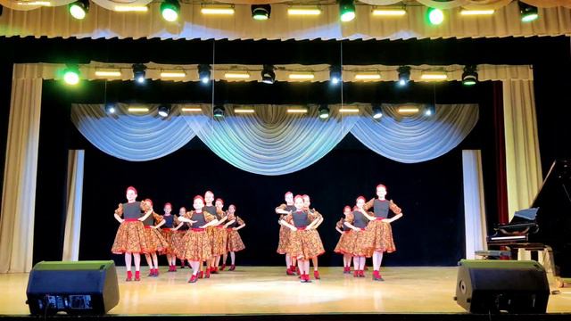 Хореографический ансамбль Импульс - "Девичья плясовая" - руководитель Чертков Александр Павлович