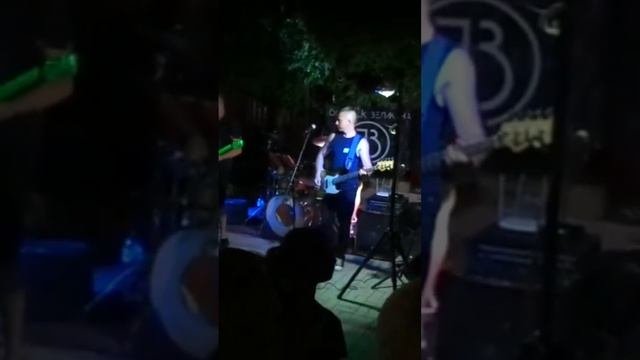 The Wall "Pink Floyd" - Башмак Великана (Коктебель 24.07.2019 - Гилморовское соло Глеба Мусихина)
