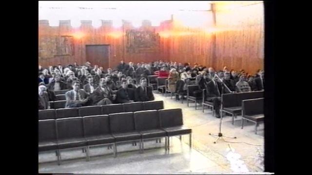 1999.11. Мегион. Встреча с кандидатом в депутаты. Соломатин