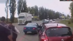 Устроили драку