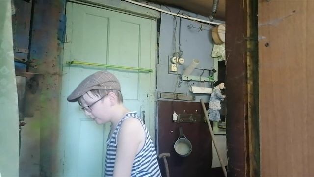 Серёжа поехал на дачу за картошкой | Жизнь Евлампии часть 1