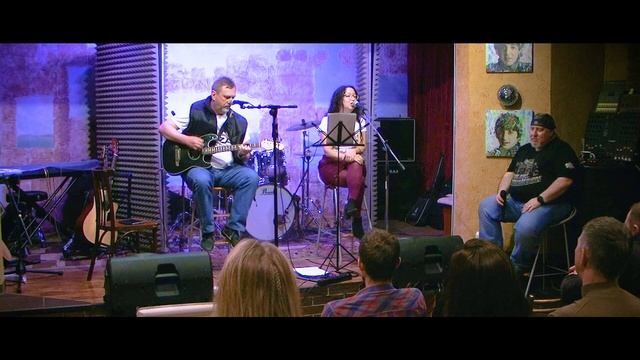 Квартирник 1 апреля 2023 г. • Часть пятая. Дуэт «Роман с Юлькой»