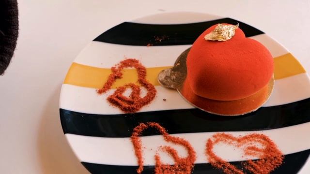 Меня не любит одноклассница (официальный клип)