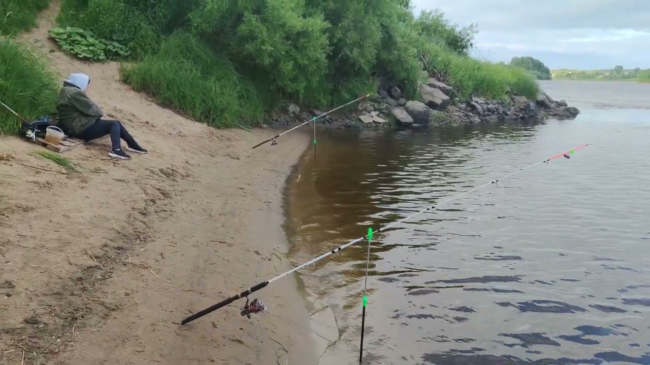 с женой на рыбалке. река Онега