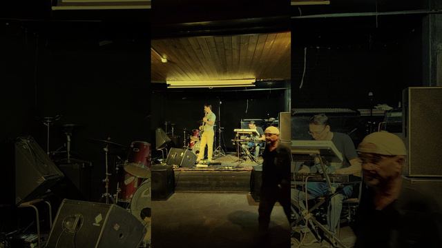 DiamondNoise - Died from Living (интро)