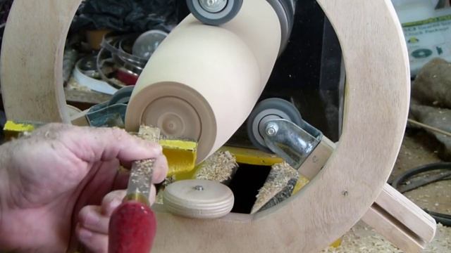 Красивая Ваза из Шпальтированного Бука и эпоксидки