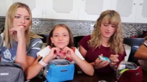 EMERGENCY KITS FOR TEEN GIRLS 2019-2020!  _  BACK TO SCHOOL!  _  PERIOD KIT!