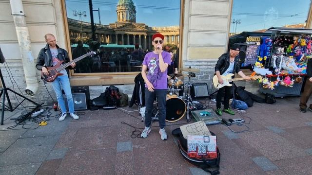 Венера-Юпитер / уличные музыканты на Невском в Санкт-Петербурге 21.06.2022 г.