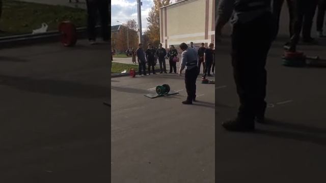 Толчок гантели 60кг