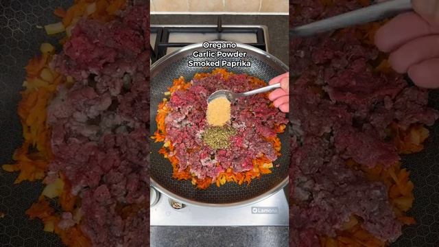 High Protein Cheesy Bolognese Tacos! ONLY 250 Calories!
