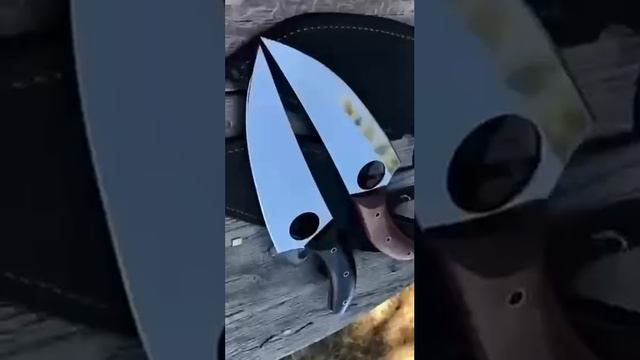 Мечи , ножи , топоры.