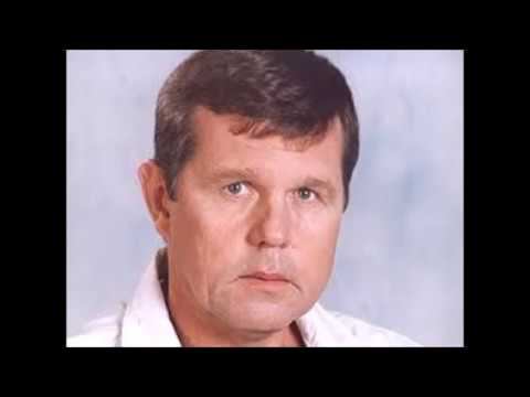 Александр Новиков   На шарнирах