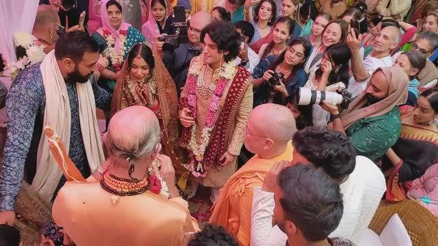 2023_11_28 | Виваха Ананда Мурти, Йогендра, long1, с участием ББГС ИДС ШНС, Вриндаван