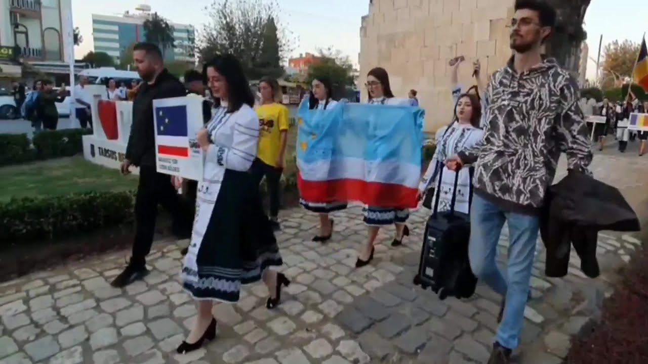 69 - Тарсус - тот самый фестиваль, куда поехали "Колай Сеслери"