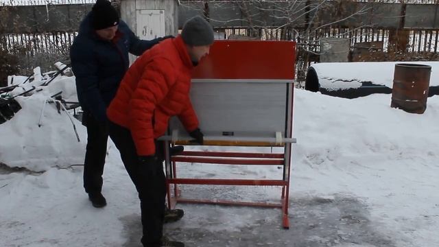 Испытание шторных дверей при экстремально низких температурах