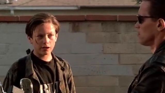 Живая ткань на мелаллическом скелете