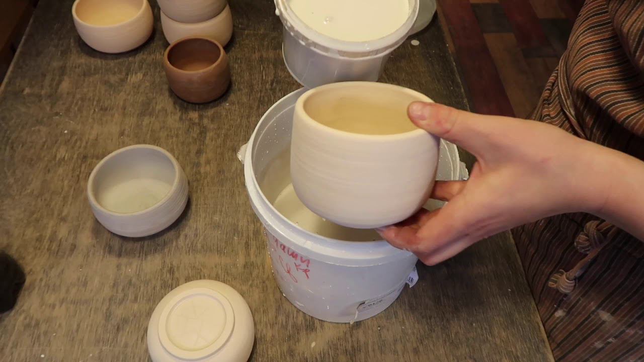 Глазуровка внутренней поверхности чашек