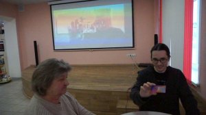 визитки демонстрация с ноутбуком
