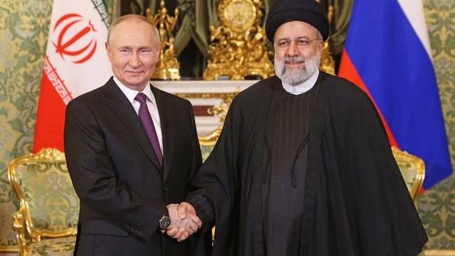 За Россию! За Владимира Путина! Святая Русь!