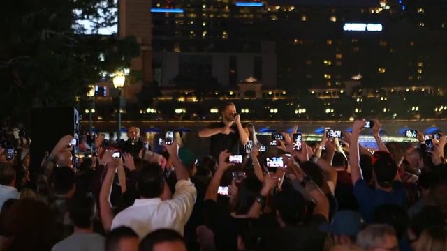 Radioactive (acoustic)