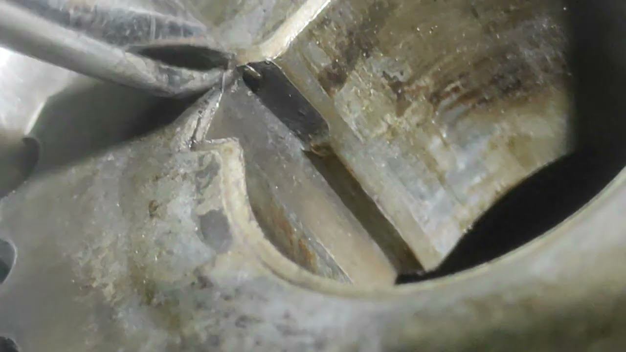 Стук двигателя корона премио