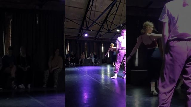 Крутой выход Софьи Гудковой на танцевальном баттле?