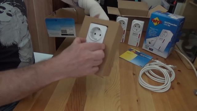 Hardware - AVM FRITZ! Powerline 520E Set – смотреть онлайн видео от ...