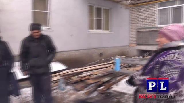 First Western Journalist In Russia & DPR Controlled Volnovakha (Special Report).mp4