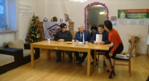 Что надо сделать, чтобы стать сиделкой для миллионера и поехать на инаугурацию к Дональду Трампу?