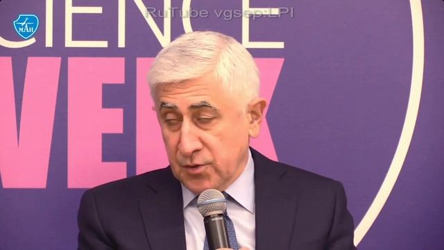 Погосян Михаил Асланович, ректор Московского авиационного института (МАИ).