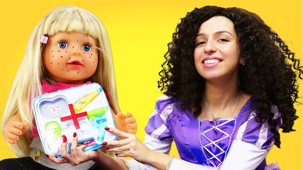 Прикольный видео сборник - Лечим Беби Бон и Принцесс Диснея! - Весёлые игры доктор. Видео куклы.