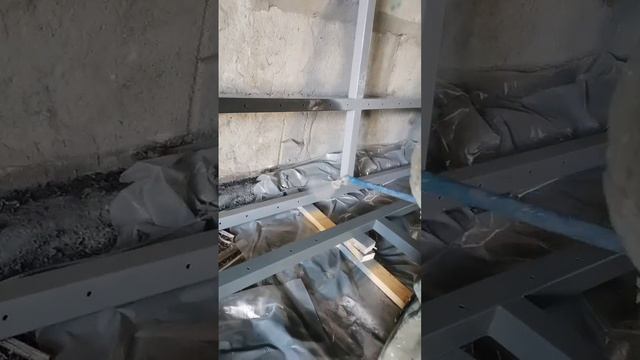 Безвоздушная окраска металлоконструкций _20220719_160750_502.mp4