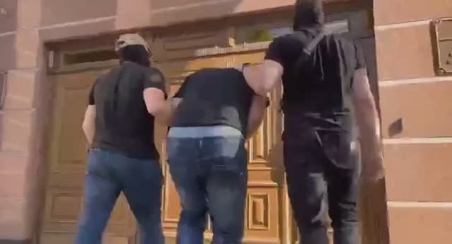 ❗️ Суд приговорил жителя Севастополя к 16 годам заключения за подготовку теракта в Крыму