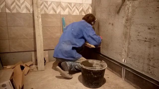 Укладка плитки 39 кв.м на ровные стены.