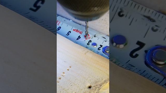Полезная идея для рулетки! #shorts #short #tiktok #diy #Самоделка #Своимируками #Поделки #Лайфхак