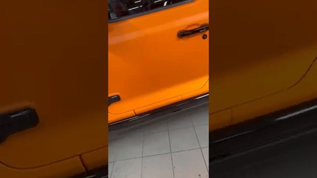 JEEP GLADIATOR RUBIKON 2021г. в. - выезжающие электропороги - уникальное решение!!!