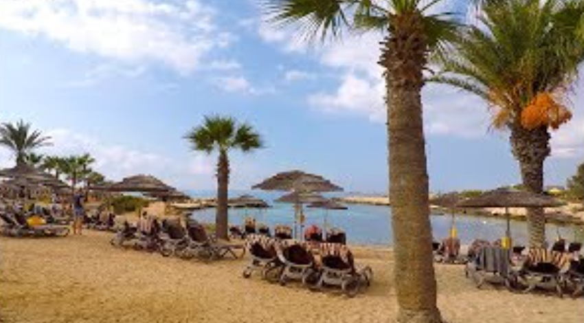 - Adams Beach Hotel 5*. Айя-Напа. Кипр. Октябрь 2017.
