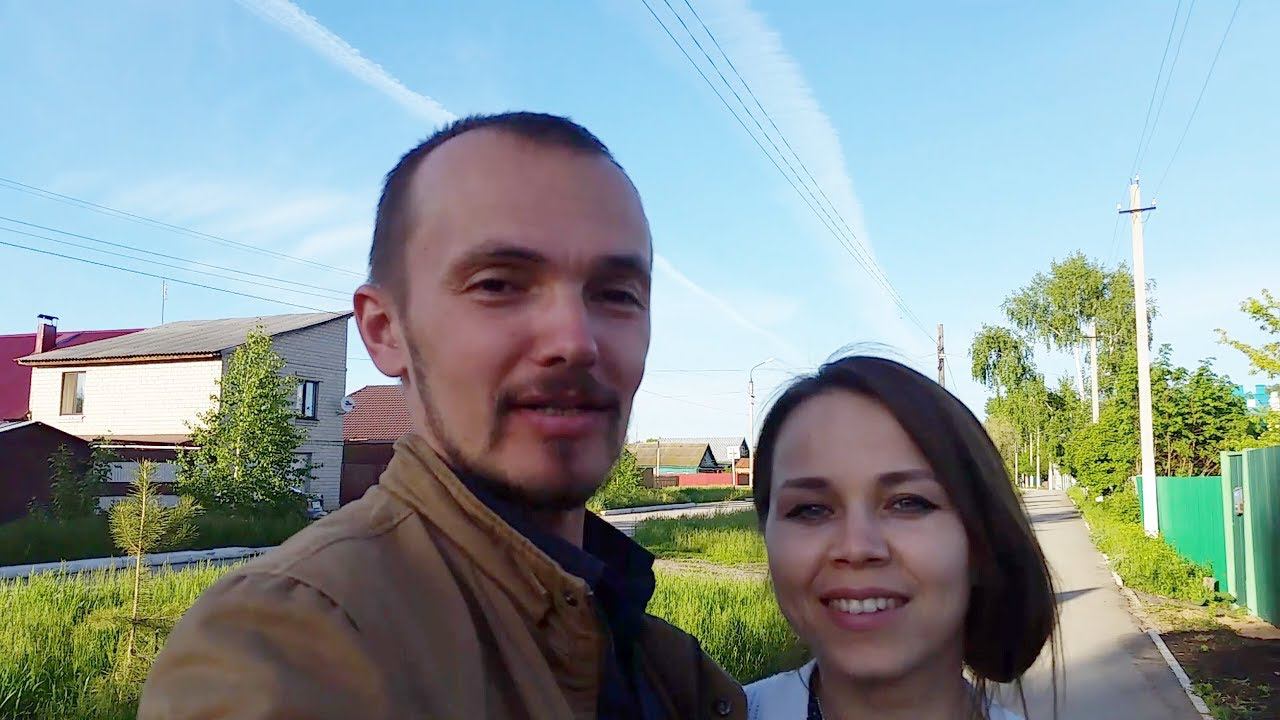 Летняя прогулка вдвоём по городу. Поляковы