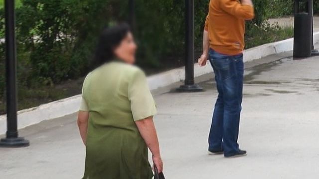 Социальный эксперимент о присвоении чужих денег на улице