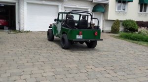 1977 Land Cruiser FJ40 Drive 2