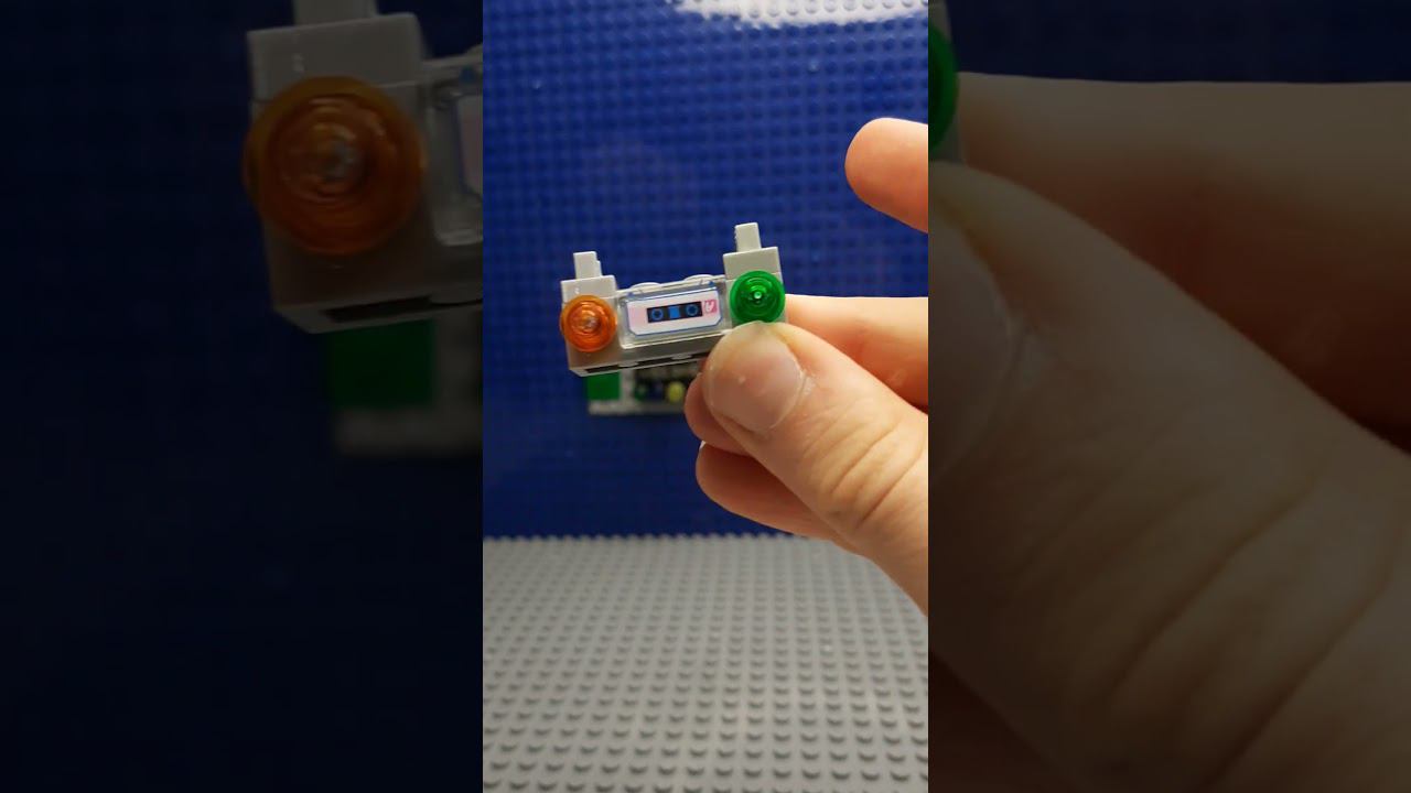 Как собрать магнитофон из ЛЕГО от Мистера LEGO