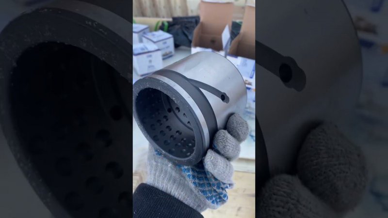 Китайские запчасти XCMG ZL60GV оригинал на том же уровне японских . Втулки на ковш
