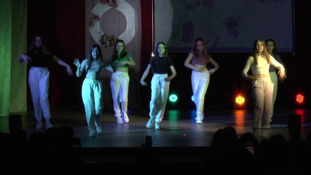 00014_02 Концерт 8 марта 2023 в Магдагачинском районном доме культуры