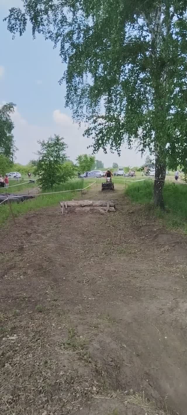 На стадионе не все в порядке 😉 #shorts