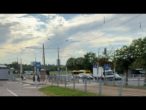 Лечебная прогулка по Лошицкому парку #минск #беларусь #дождь