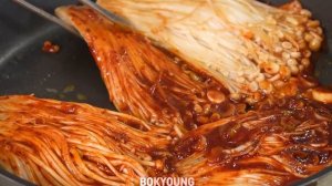 요리 먹방 :) 식감 폭발!! 불닭팽이버섯, 간장새송이, 라이스페이퍼 김말이, 크래미 깻잎전.
