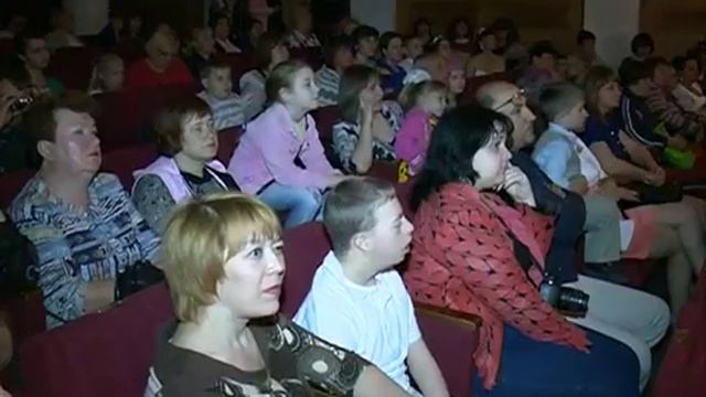Фестиваль творчества мам особенных детей. ТК Мир Белогорья..mp4