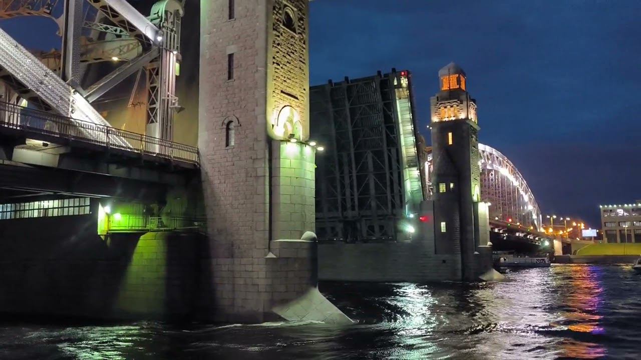 Большеохтинский мост