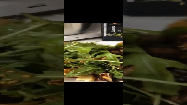 Салат с жареными баклажанами?